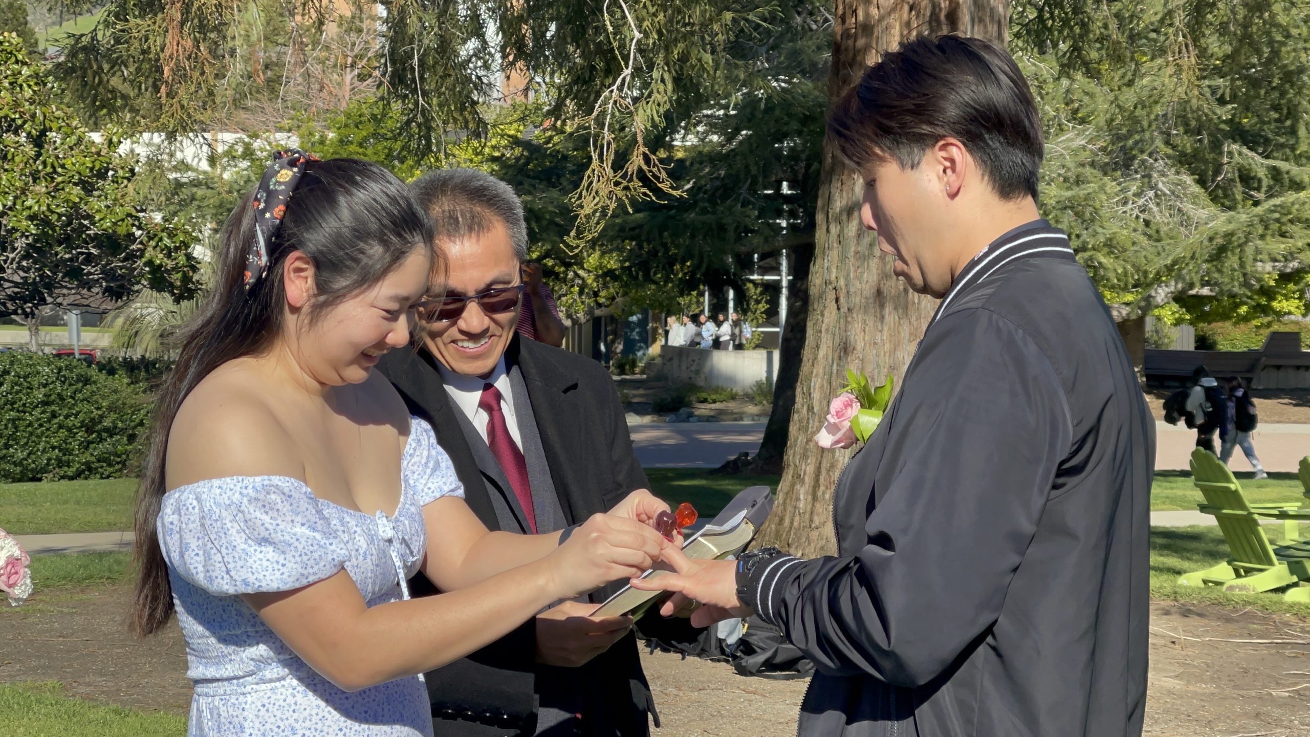 Meet the Cal Poly couple who did a flash mob wedding on Dexter Lawn ...