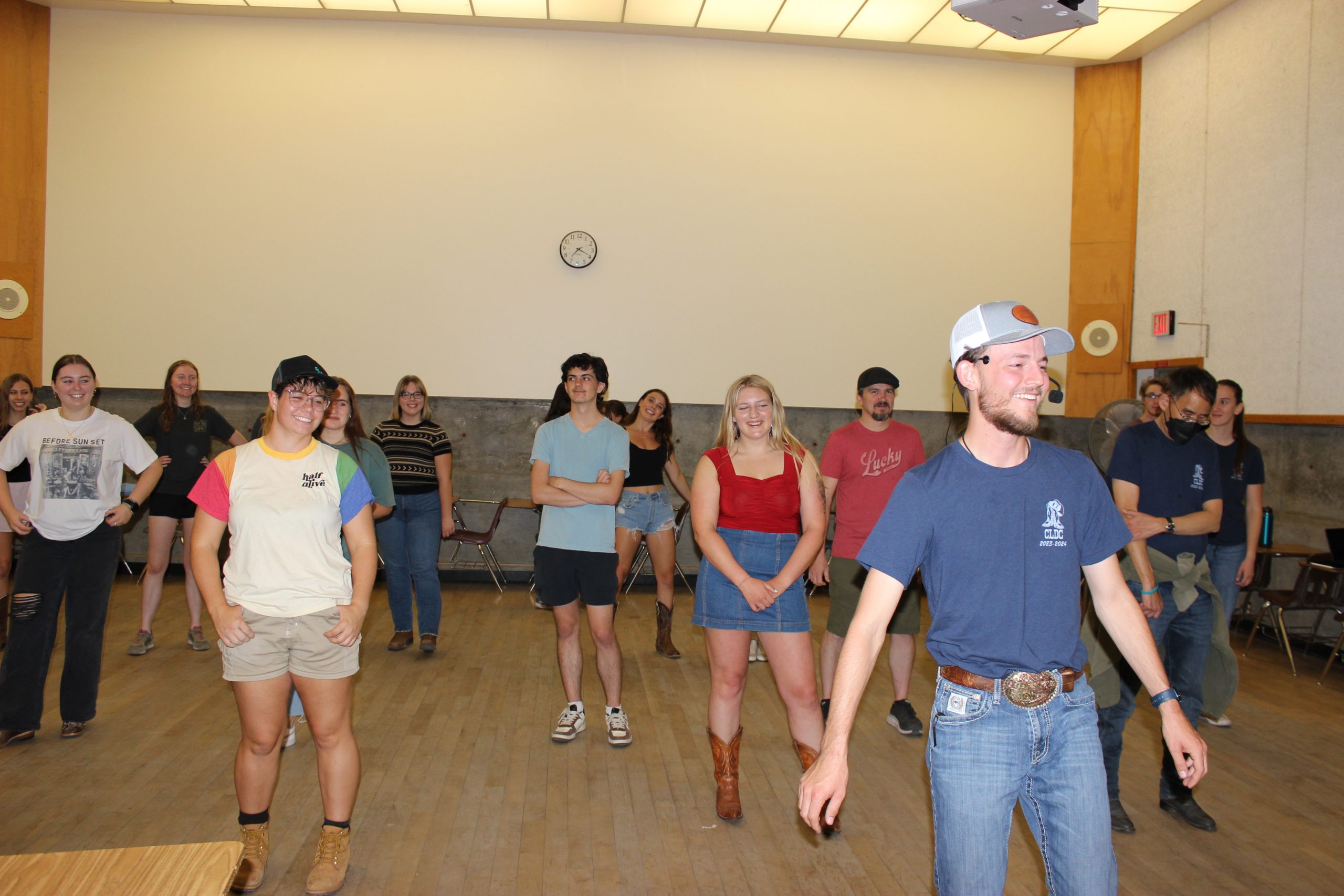 line_dancing_photo_ - Mustang News