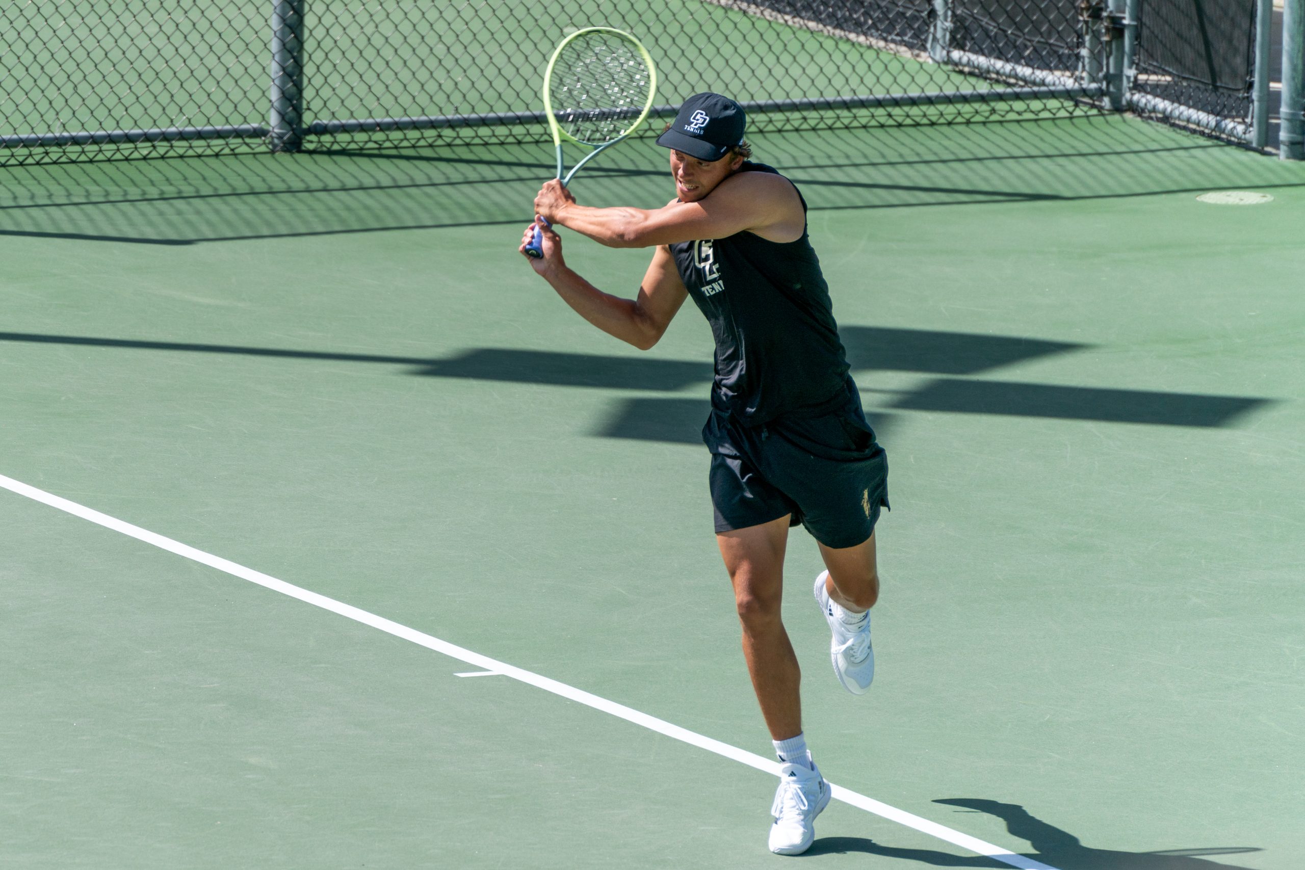 Men's Tennis wraps up road schedule against UC Riverside, falls to UC ...
