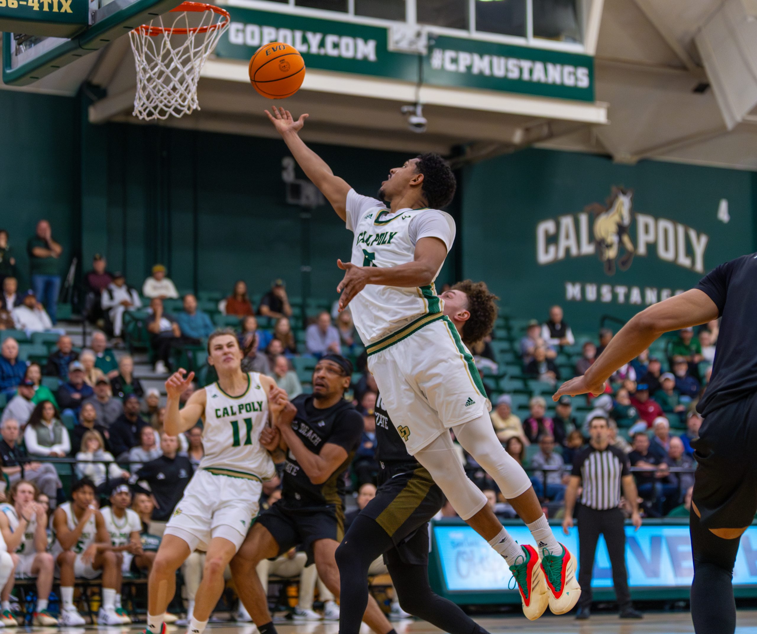 Cal Poly Men’s Basketball snaps 46 game Big West losing streak, defeats ...