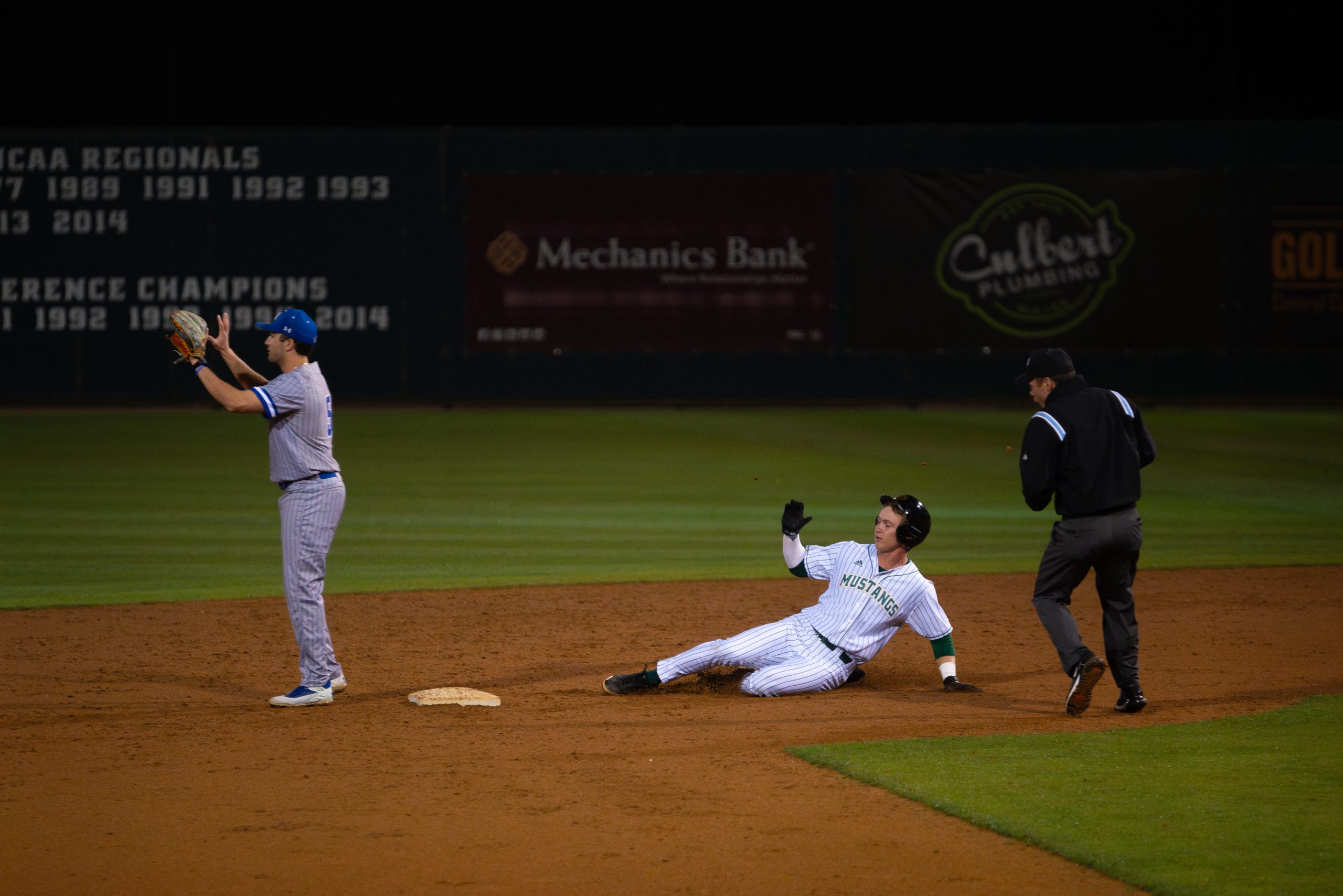 Cal Poly Baseball clinches series win in Game 2 of doubleheader against ...