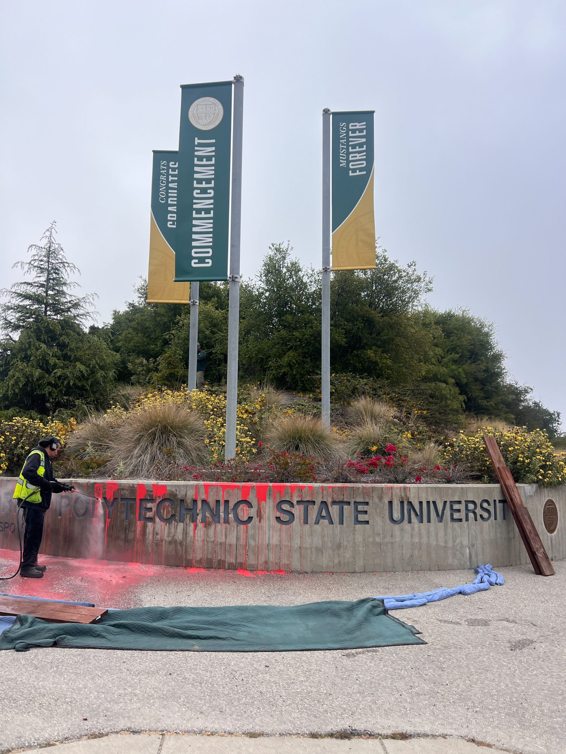 Two Campus signs vandalized overnight - Mustang News