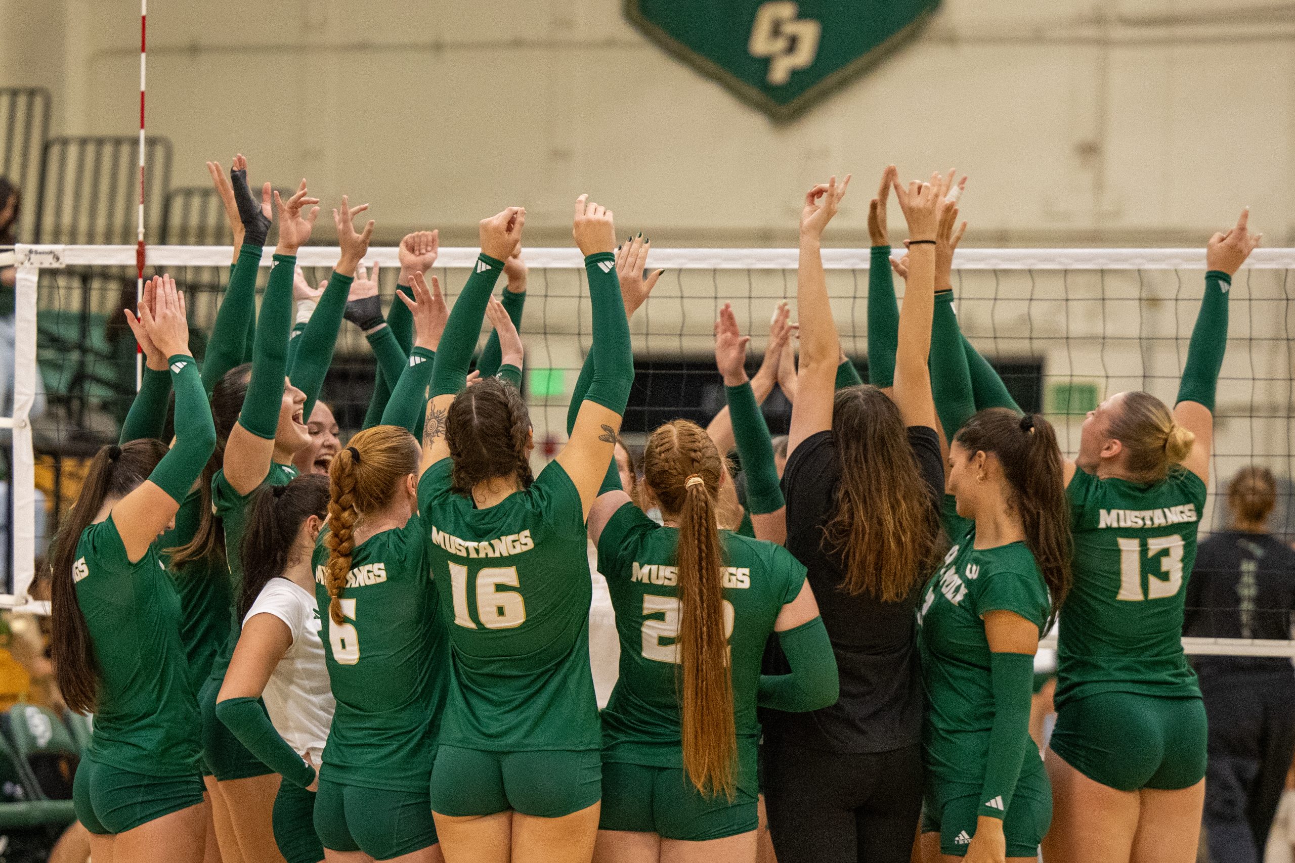 Cal Poly Volleyball defeats CSU Long Beach to advance to Big West ...